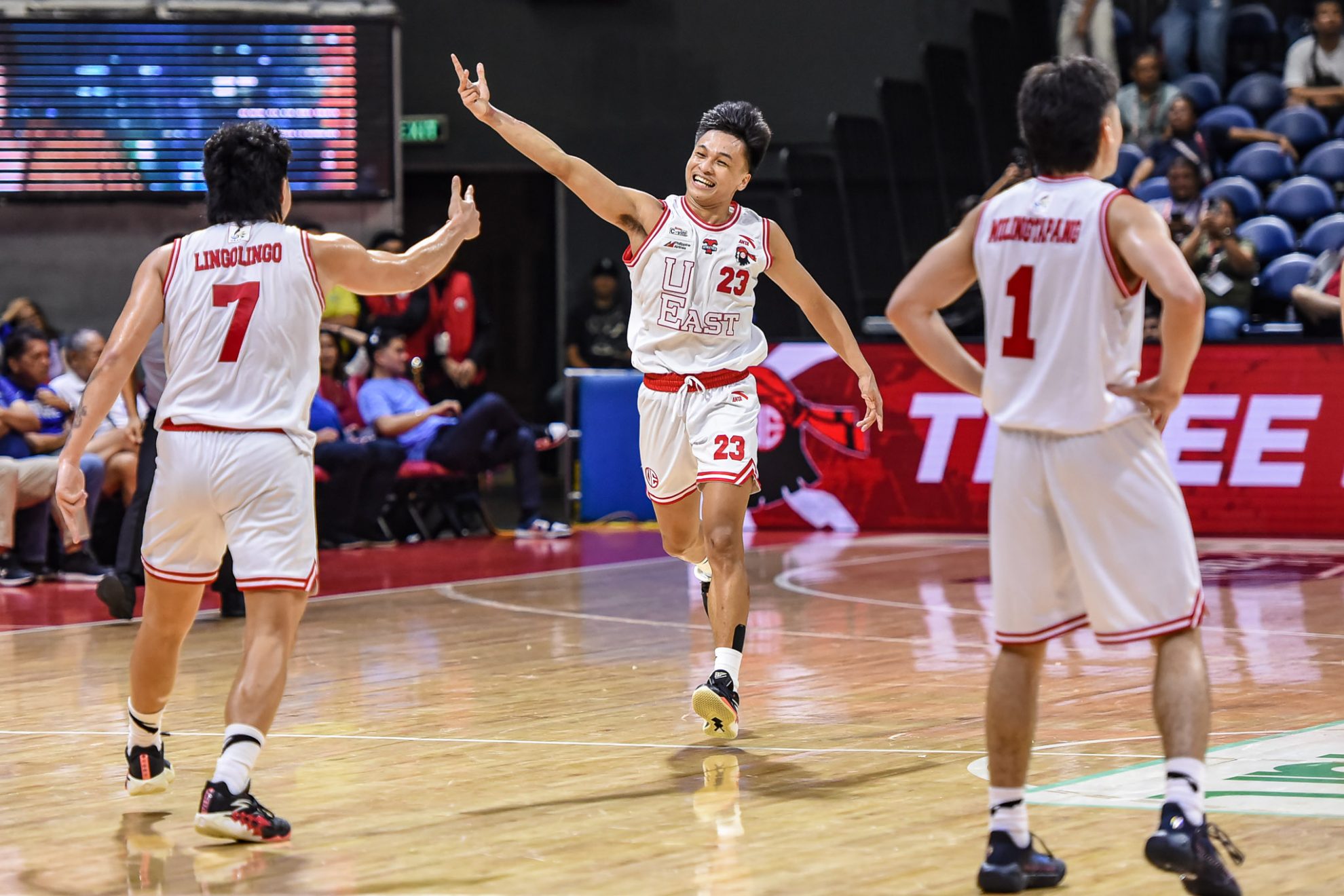 RED WARRIORS STUN ATENEO TO SECURE FOURTH STRAIGHT VICTORY — IKOT.PH